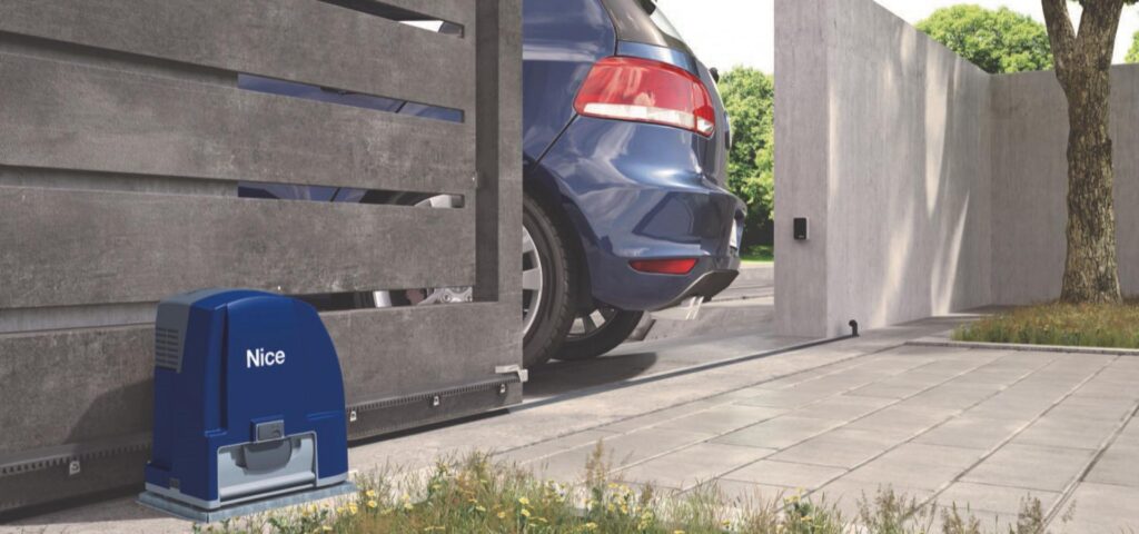 Why Are Automatic Sliding Gates Ideal for Small Driveways? - Pentagon